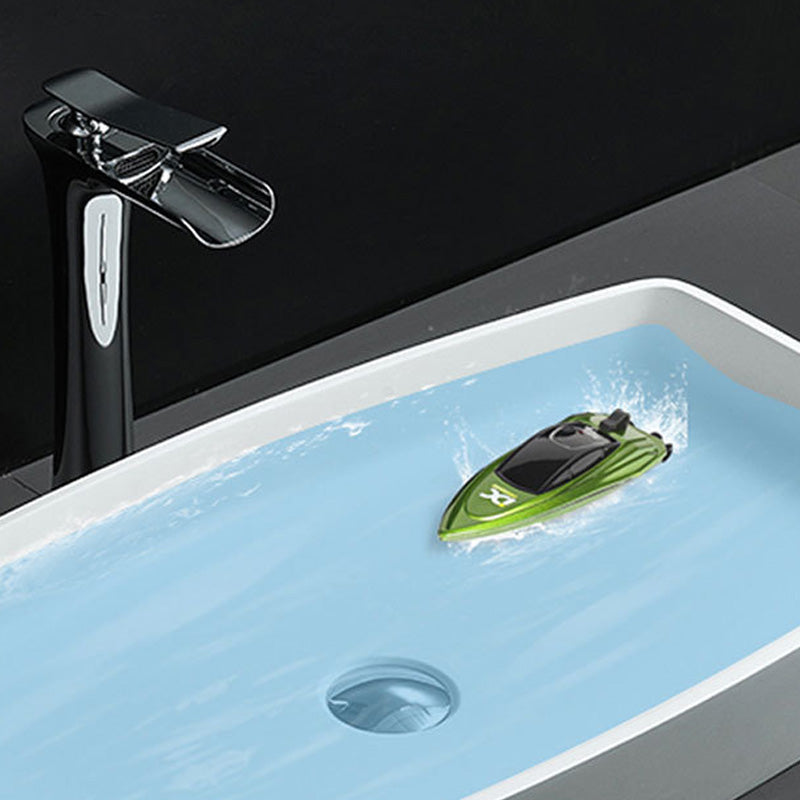 Mini RC Speedboat – GLIZM