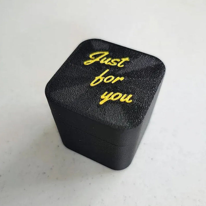 Middle Finger in a Box – GLIZM